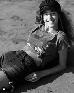 Nicole Summers | the Fashion Spot