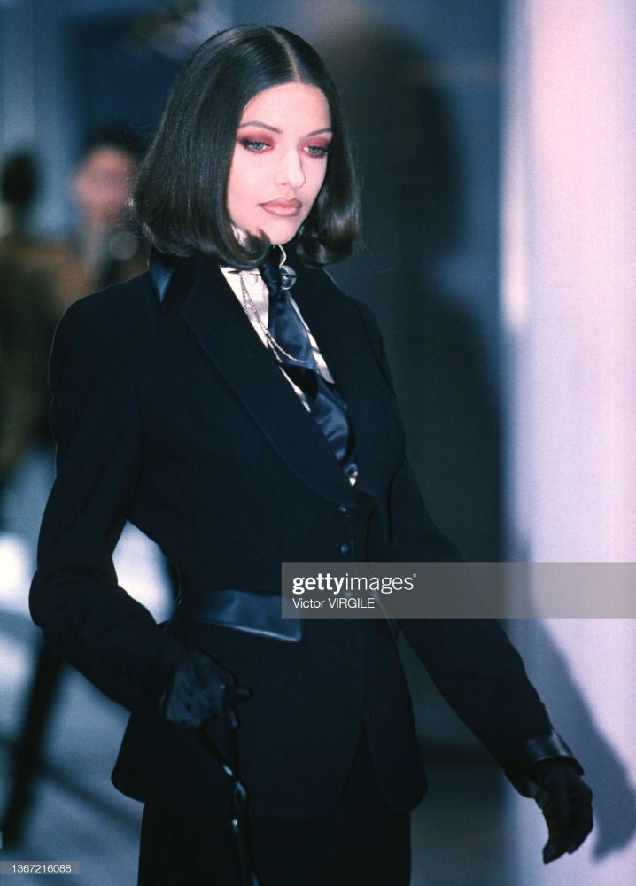 Daniela Rotelli | the Fashion Spot